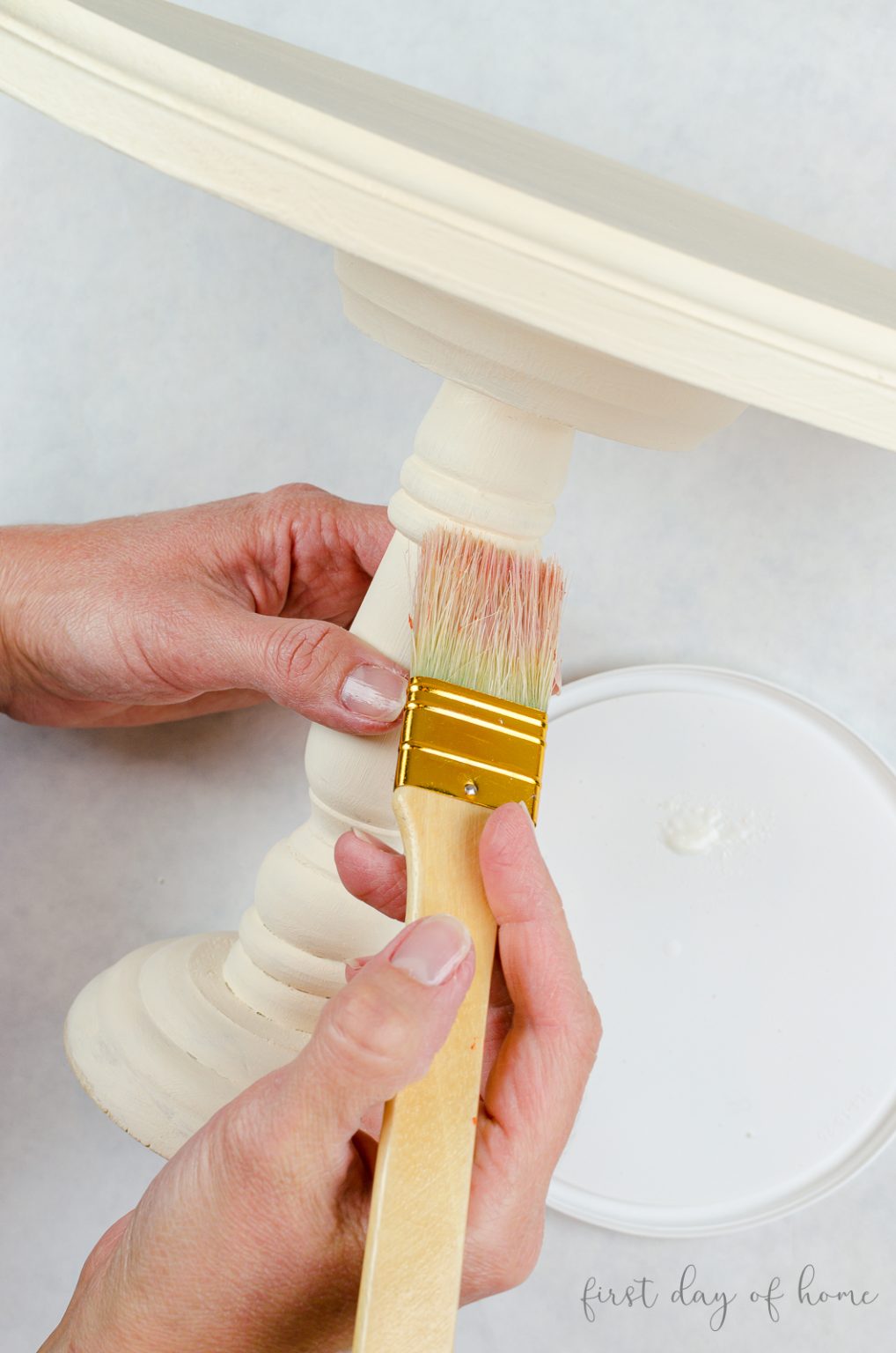 How to Make a Simple but Elegant DIY Cake Stand