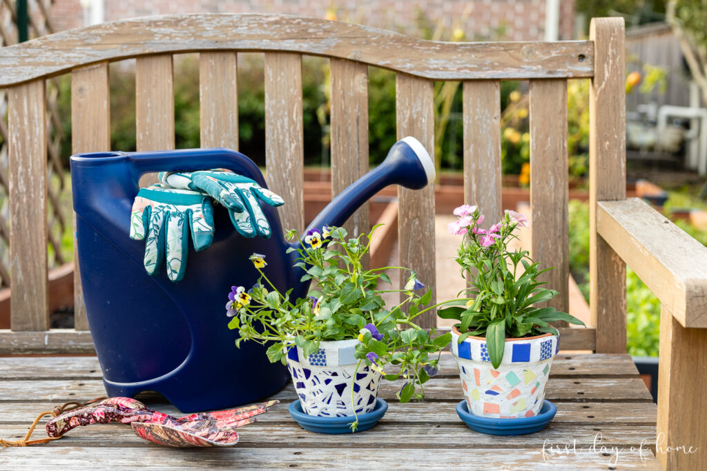 How To Make Diy Mosaic Flower Pots With Stunning Results 9305
