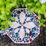 How to Make Beautiful DIY Mosaic Stepping Stones