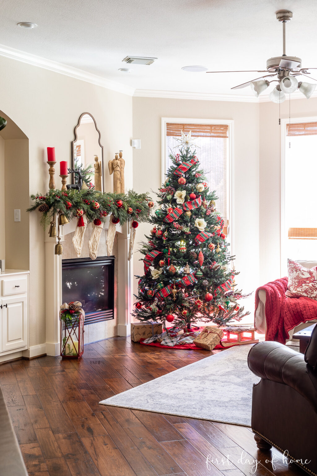 Traditional Christmas Living Room Decor: A Home Tour (2025)