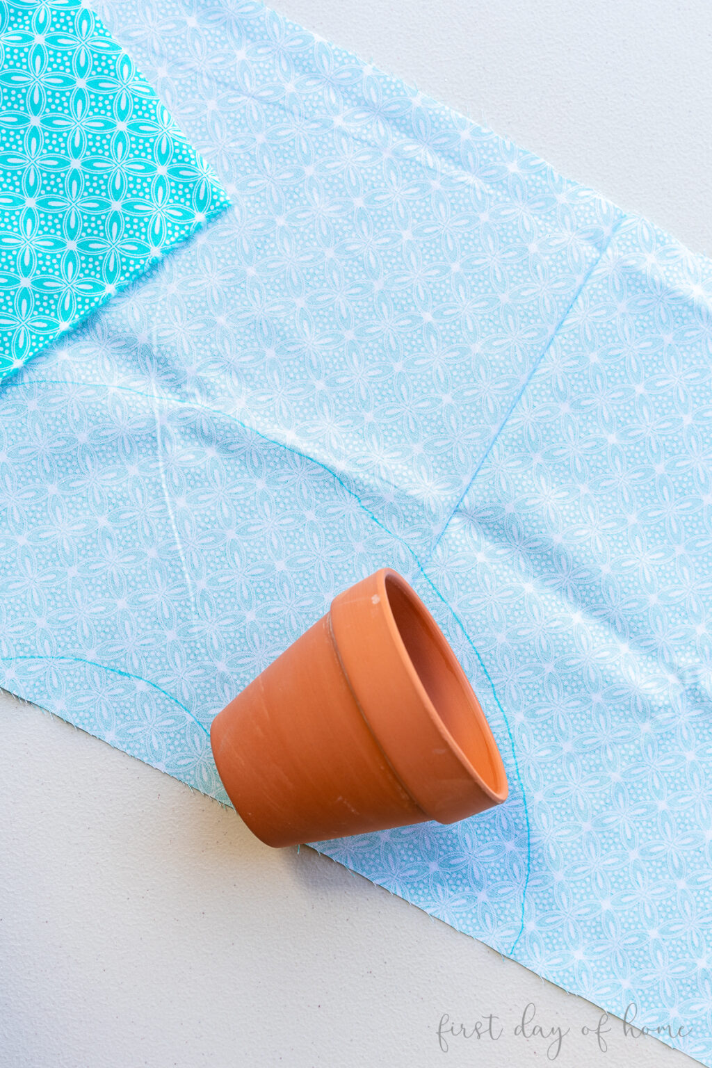 How to Make Beautiful Fabric Covered Flower Pots (2025)