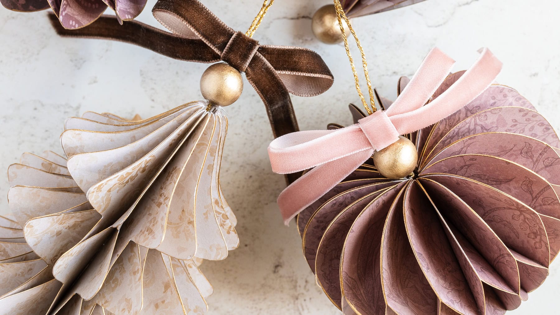 Honeycomb Paper Christmas Ornaments (Free Pattern) – First Day of Home